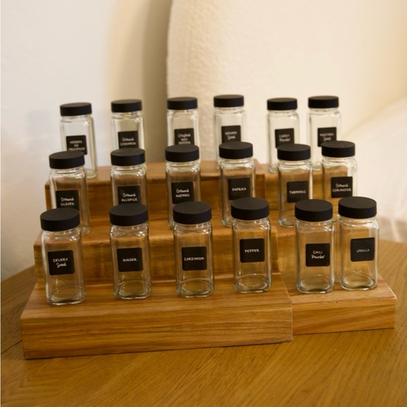 neat method | Kitchen | Neat Method Acacia Spice Jar Organizer Set With Riser And Labels | Poshmark